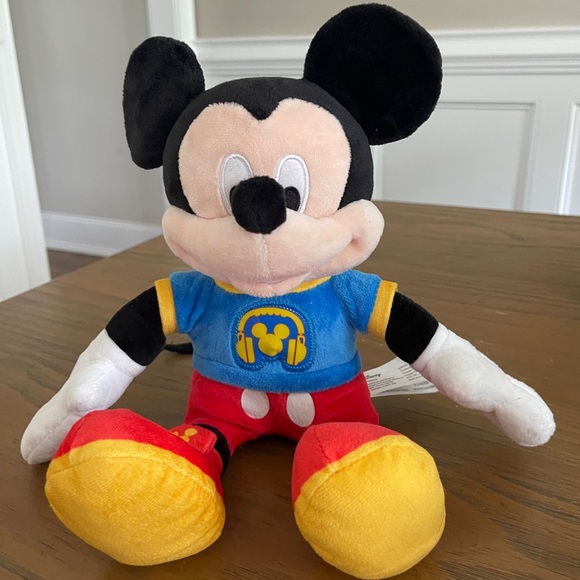 Disney | Toys | Disney Talking Singing Mickey Mouse Plush Toy Doll 1 ...